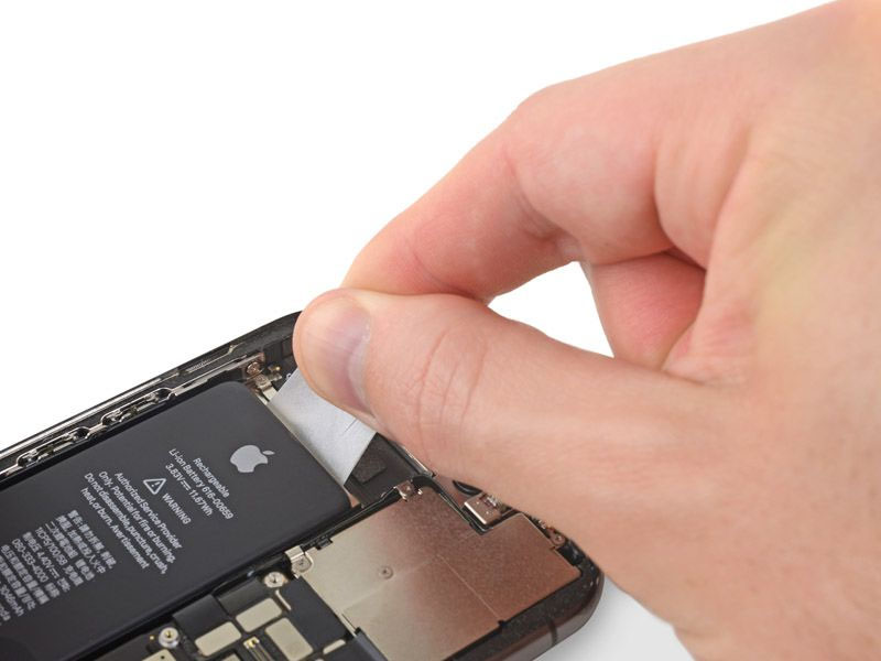 Hướng Dẫn Quy Trình Tự Thay Pin iPhone 11 Cực Đơn Giản Tại Nhà